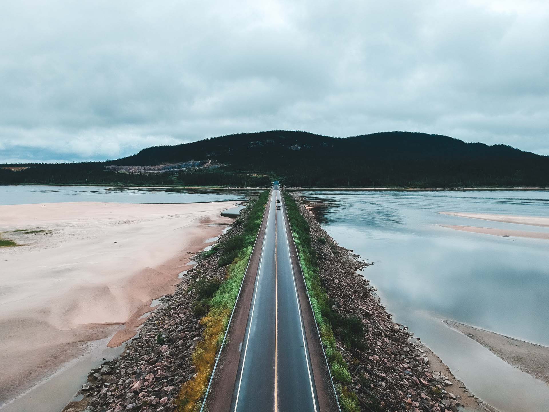 Newfoundland and Labrador Hydro - Labrador North Chamber of Commerce